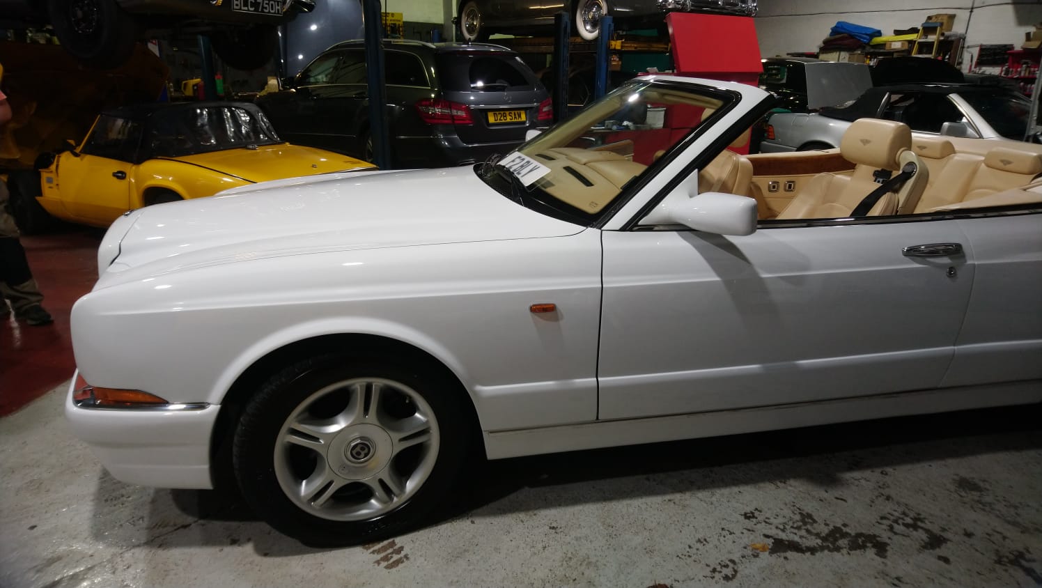 Bentley Azure – Castec Motor Services